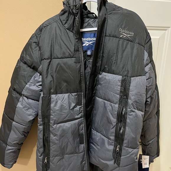 Reebok | Jackets & Coats | Reebok Heavyweight Puffer Coat For Men ...